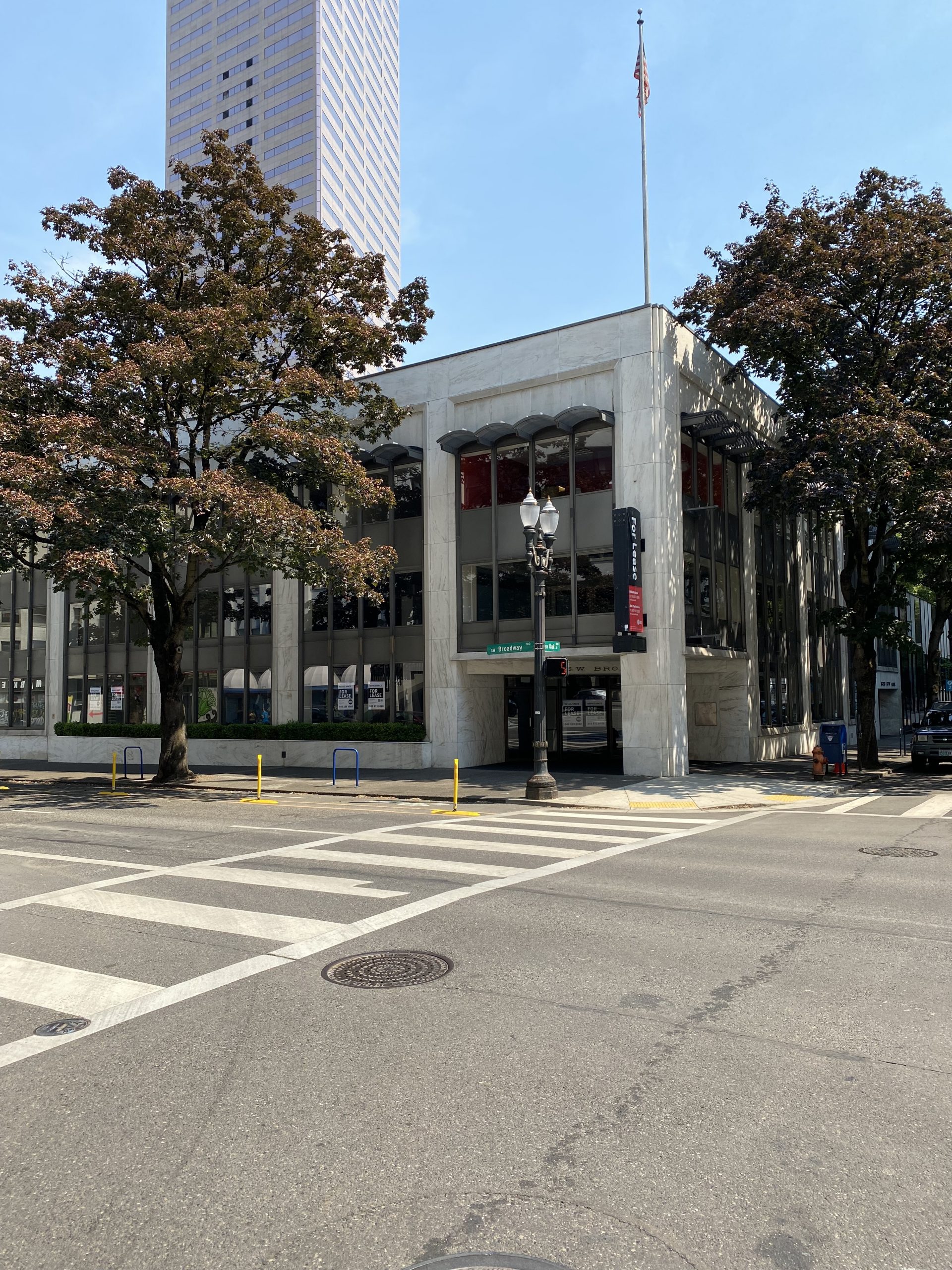 234 SW Broadway | Urban Works Real Estate